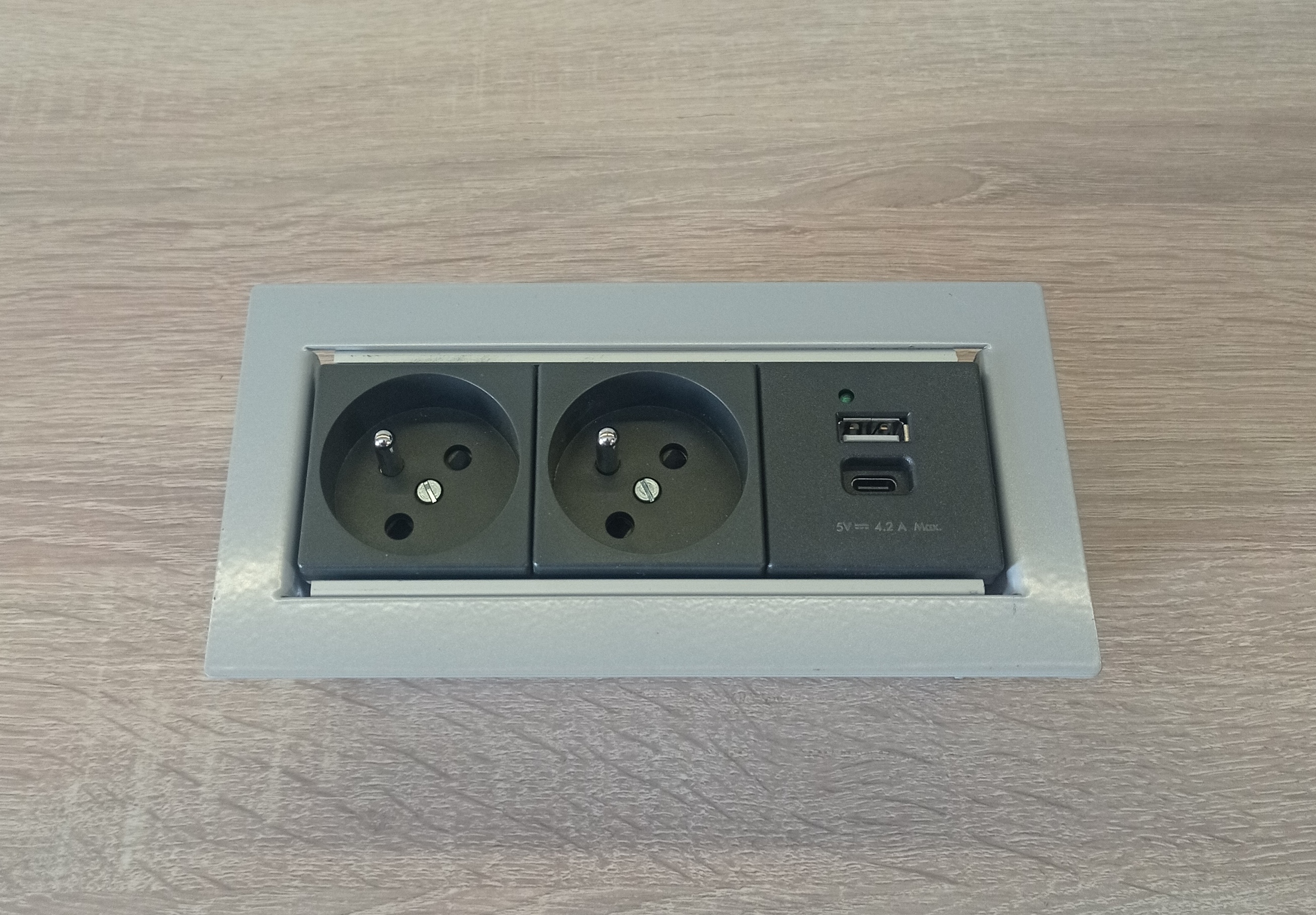 FORMAT-SKLEP elektrotechnika dla domu, biura i przemysłu